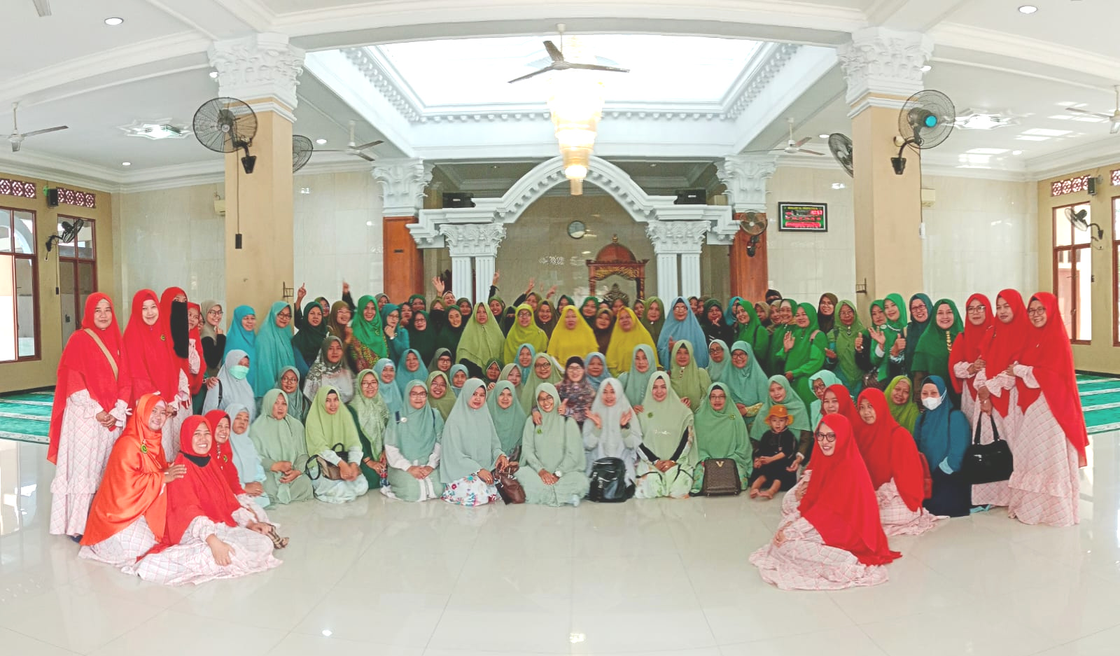 Lembaga Rohmatul Ummah Gelar Kegiatan Majelis Mu'allimil Qur'an - Radar ...